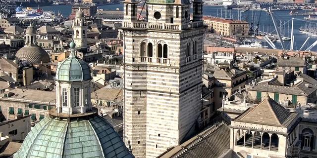 Discover Genoa with our Travel Guide
