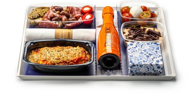 Meals in Economy Class on your KLM flight - KLM United States