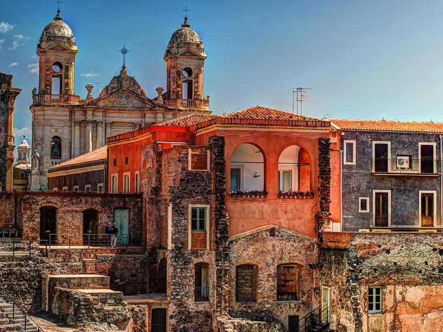 Travel Tips & Articles Catania - KLM 中国