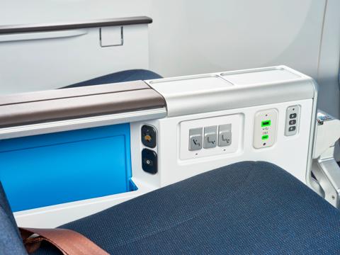 Viajar en Premium Comfort Class de KLM - KLM España